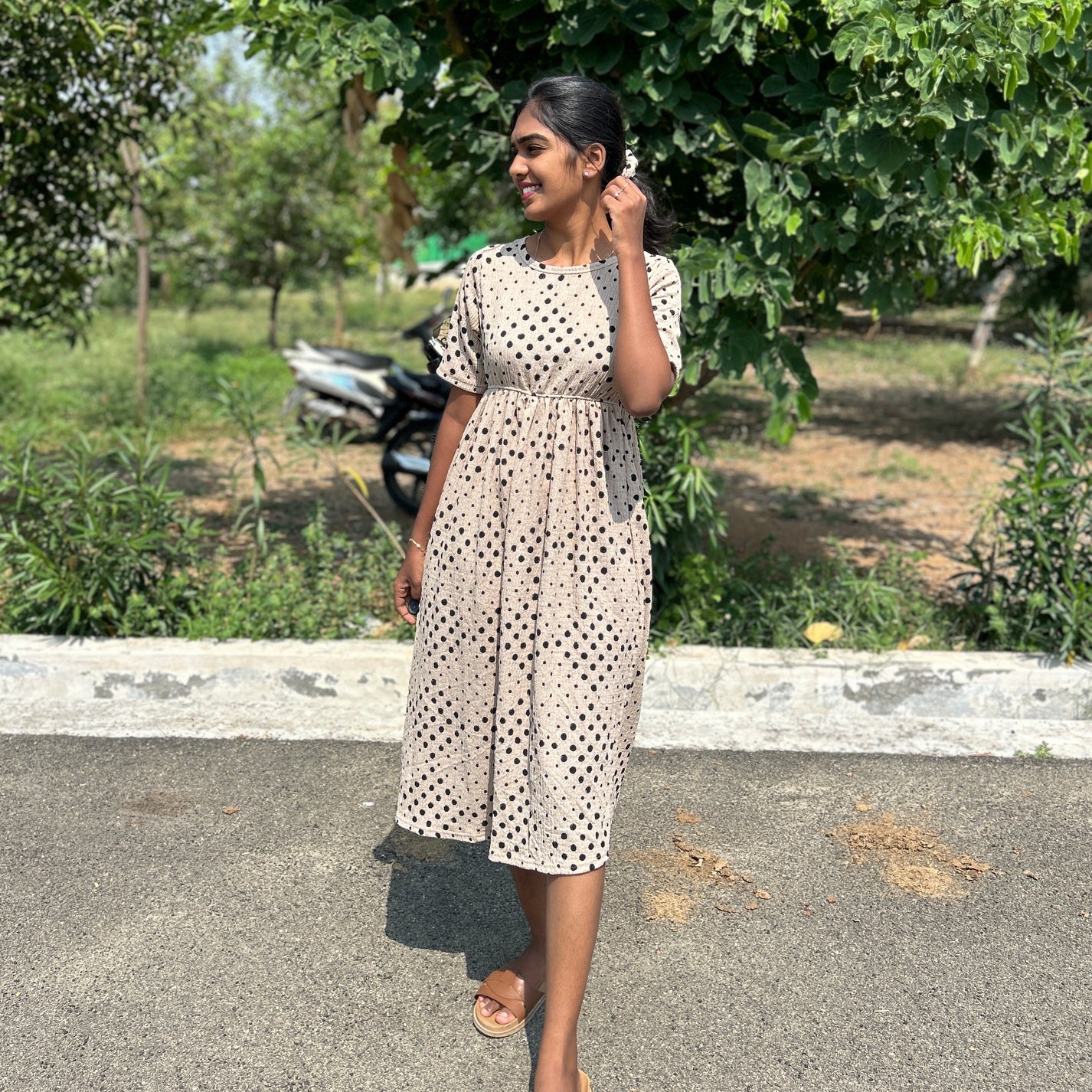 Black Dot Dress – Uzhamagal
