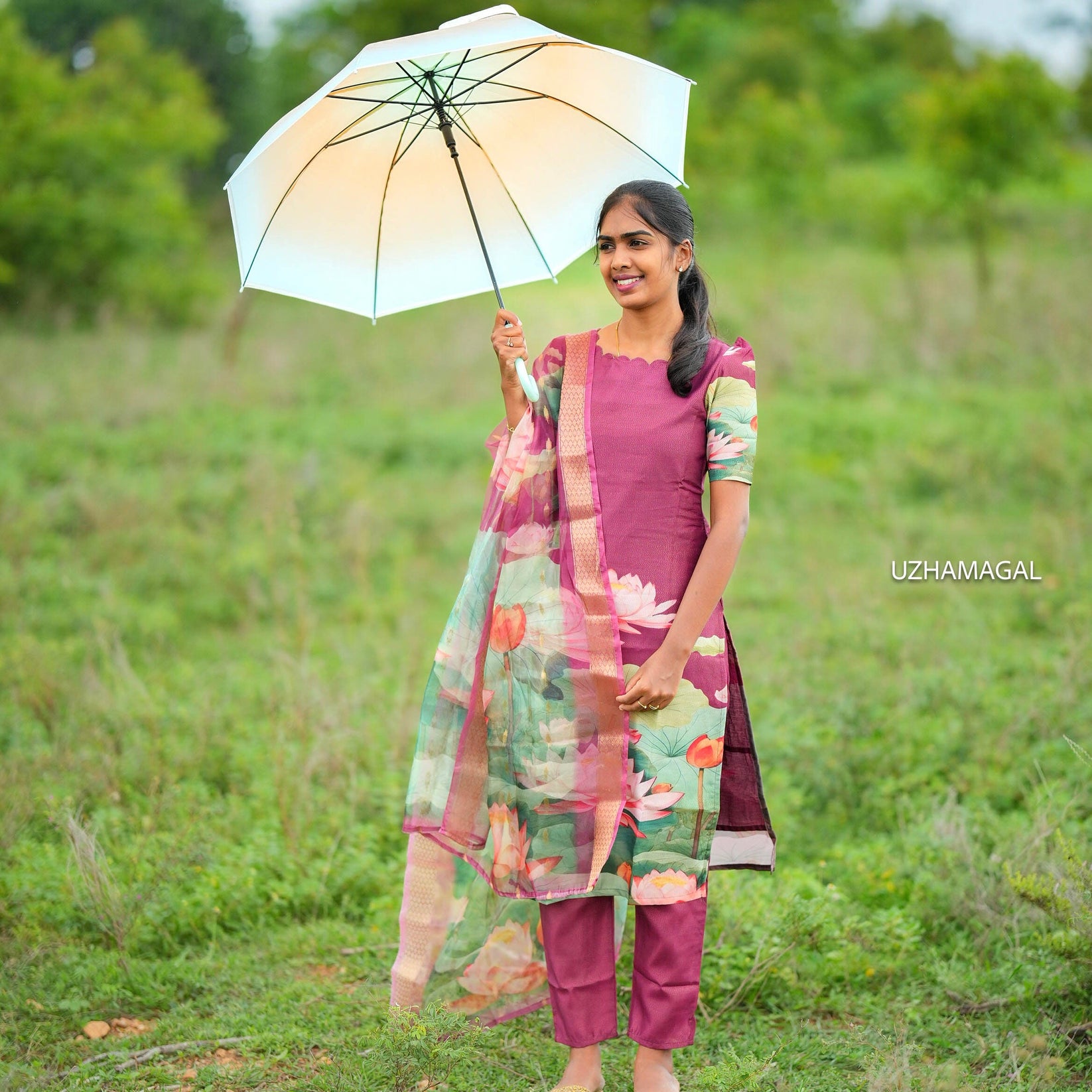 Coffee Lilly – Uzhamagal